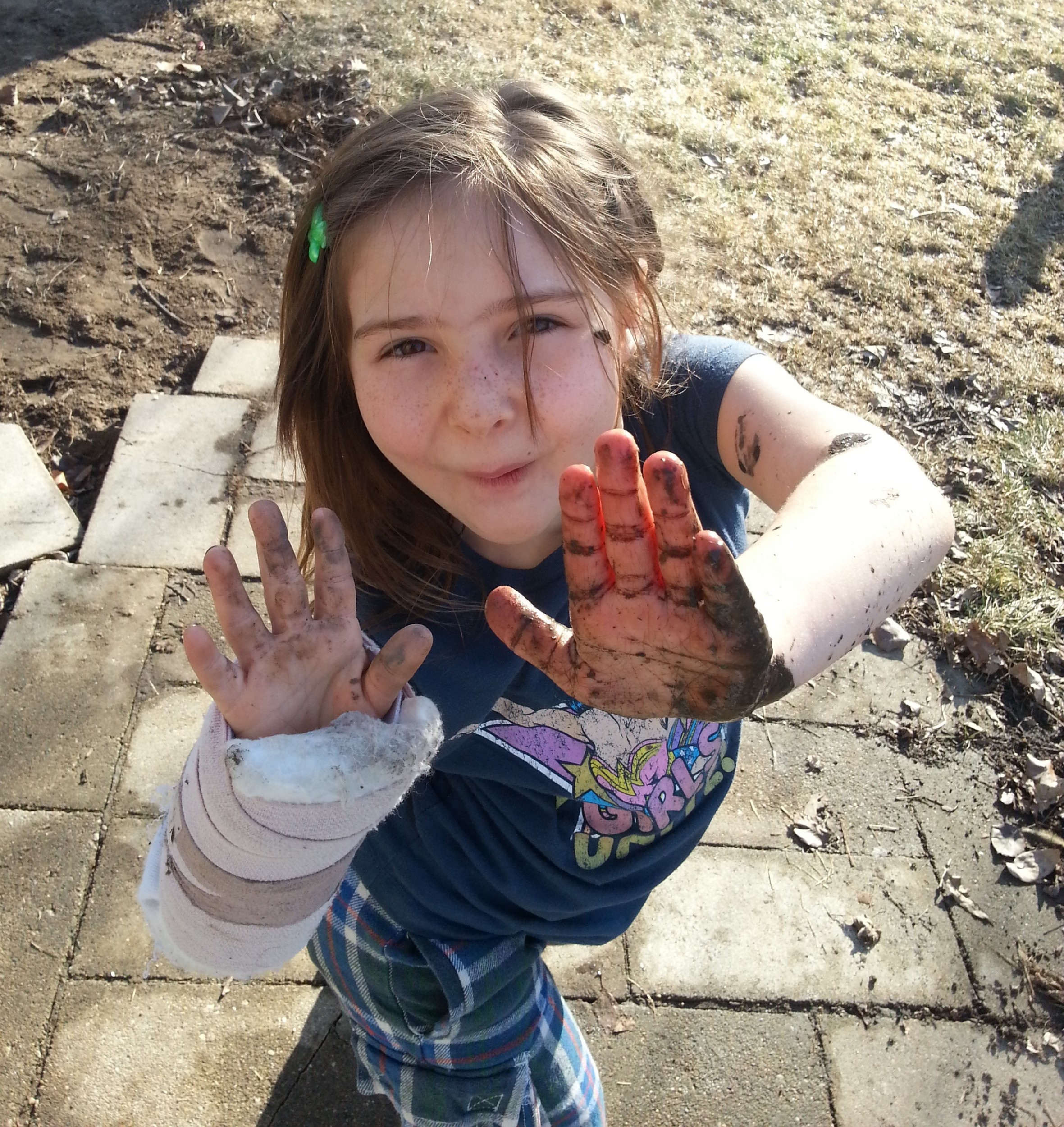 Amelia Lynch - The Everyday Journey A Broken Arm, Upset Tummies and Too ...